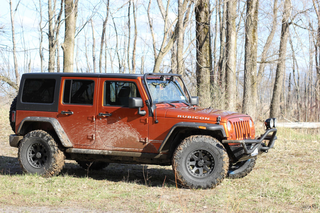 35s with flat fenders and no lift | Jeep Wrangler Forum
